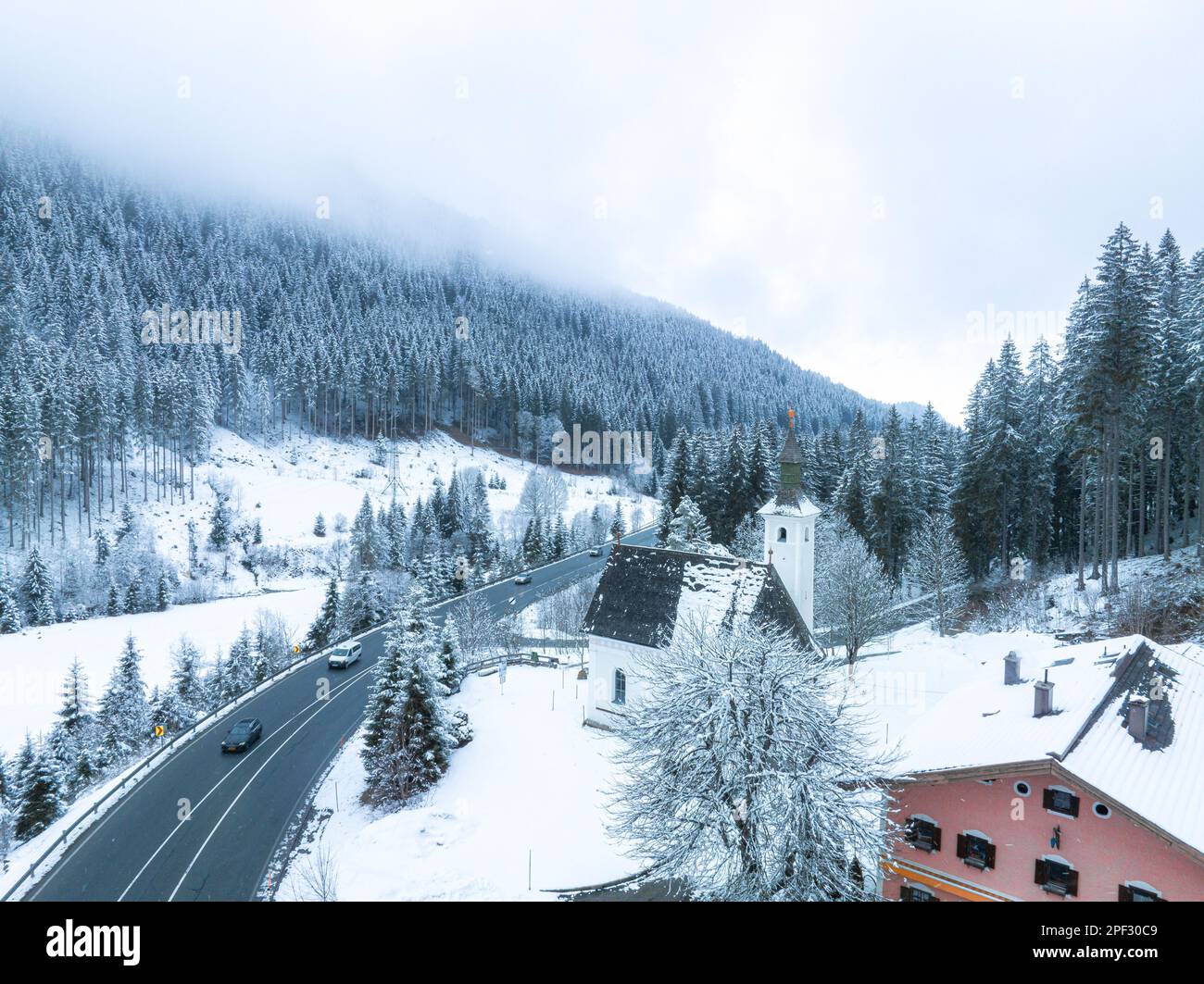 Aerial view snowy pine forest hi-res stock photography and images - Alamy