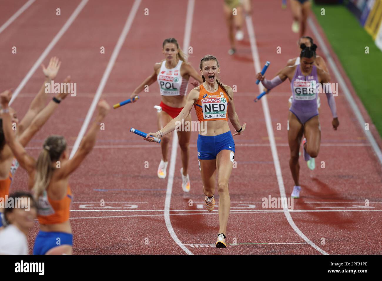 Femke bol relay hi-res stock photography and images - Alamy