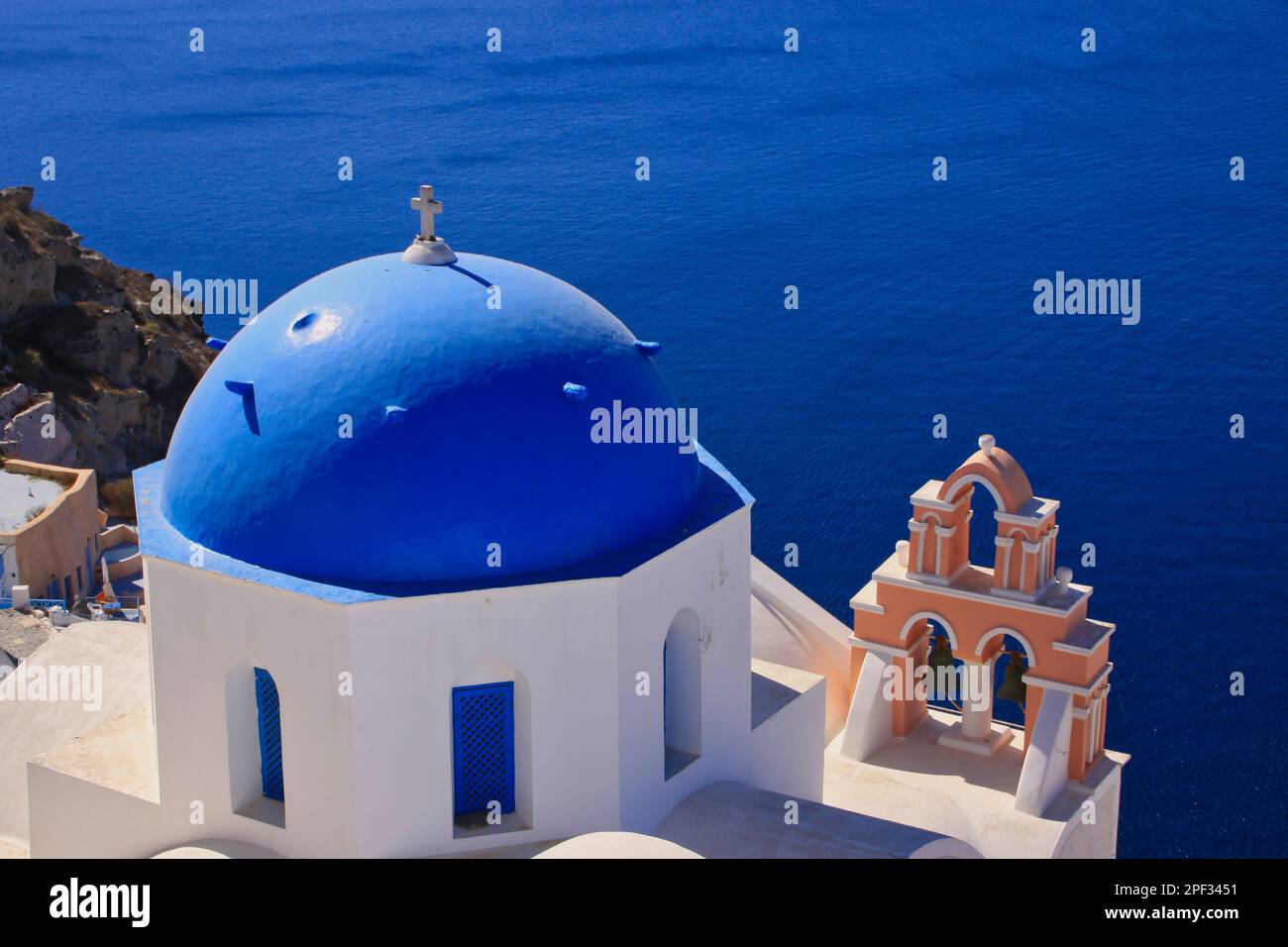 Blue ocean dome hi-res stock photography and images - Alamy