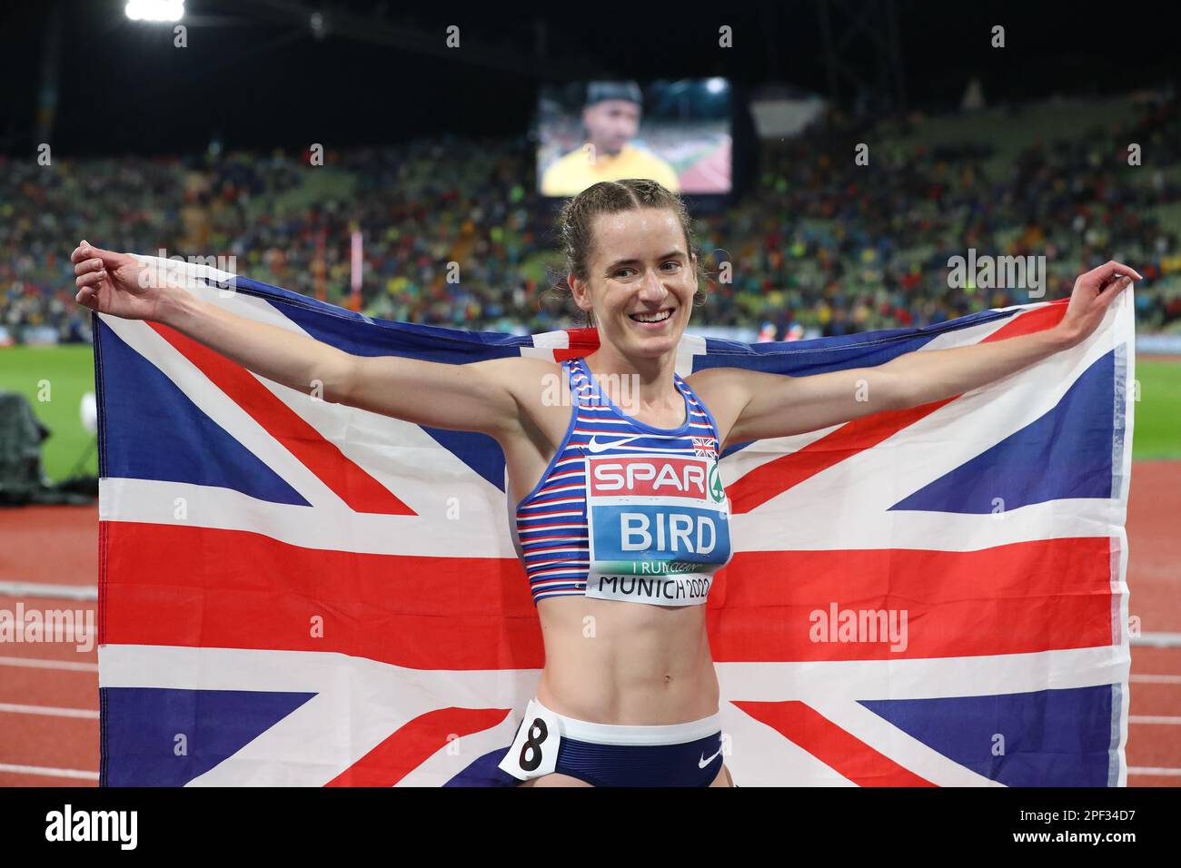 Elizabeth BIRD celebrating after winning the bronze medal in the 3000m ...