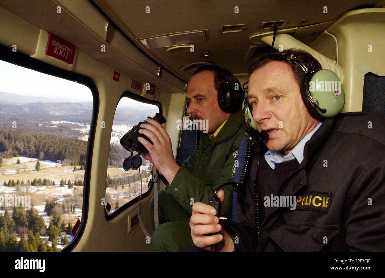 German border police officer Franz Wiener, left, and his Czech ...