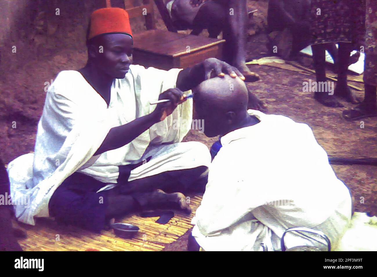 Barber techniques hi-res stock photography and images - Alamy