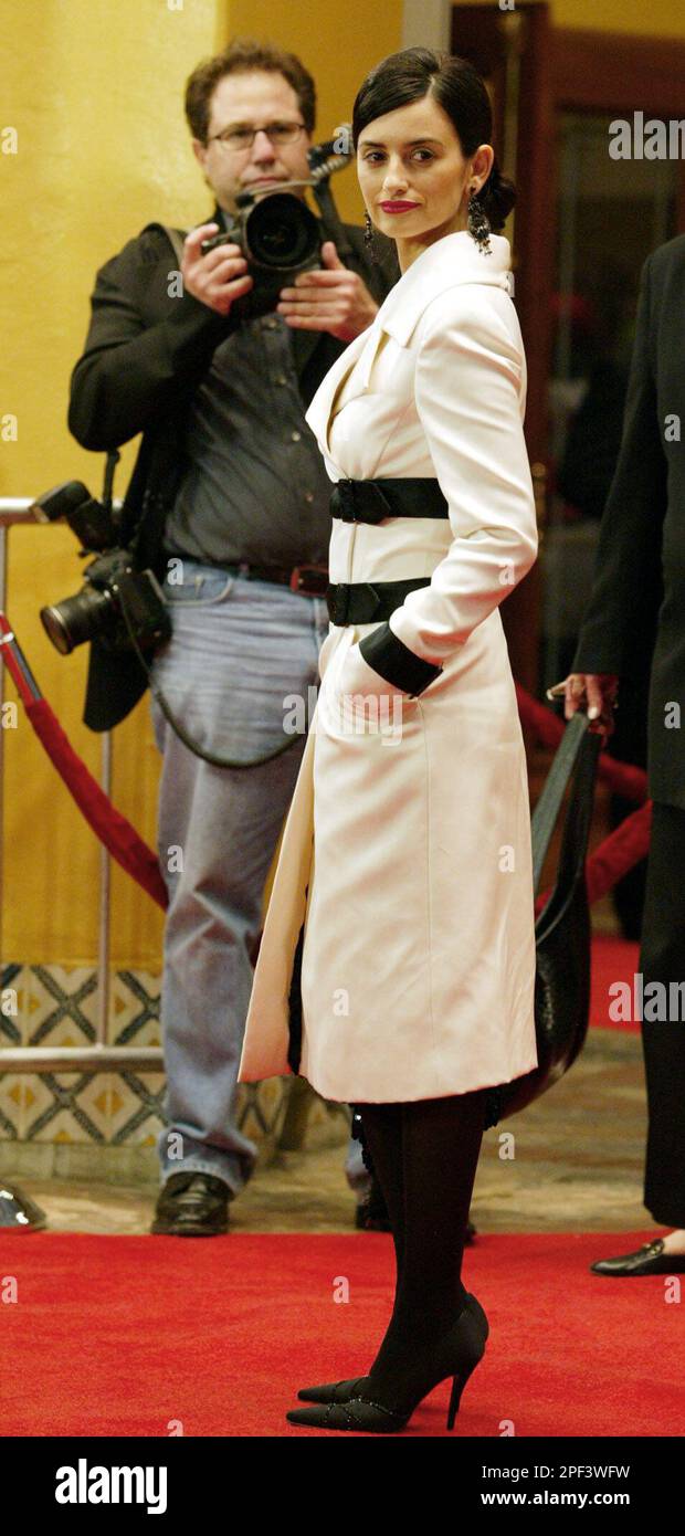 Actress Penelope Cruz poses for a photo as she arrives for the premiere of "Gothika," Thursday ...