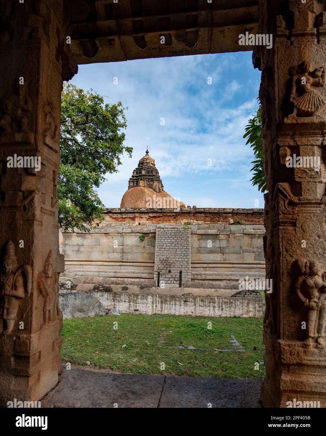 Vijayanagar empire hi-res stock photography and images - Alamy