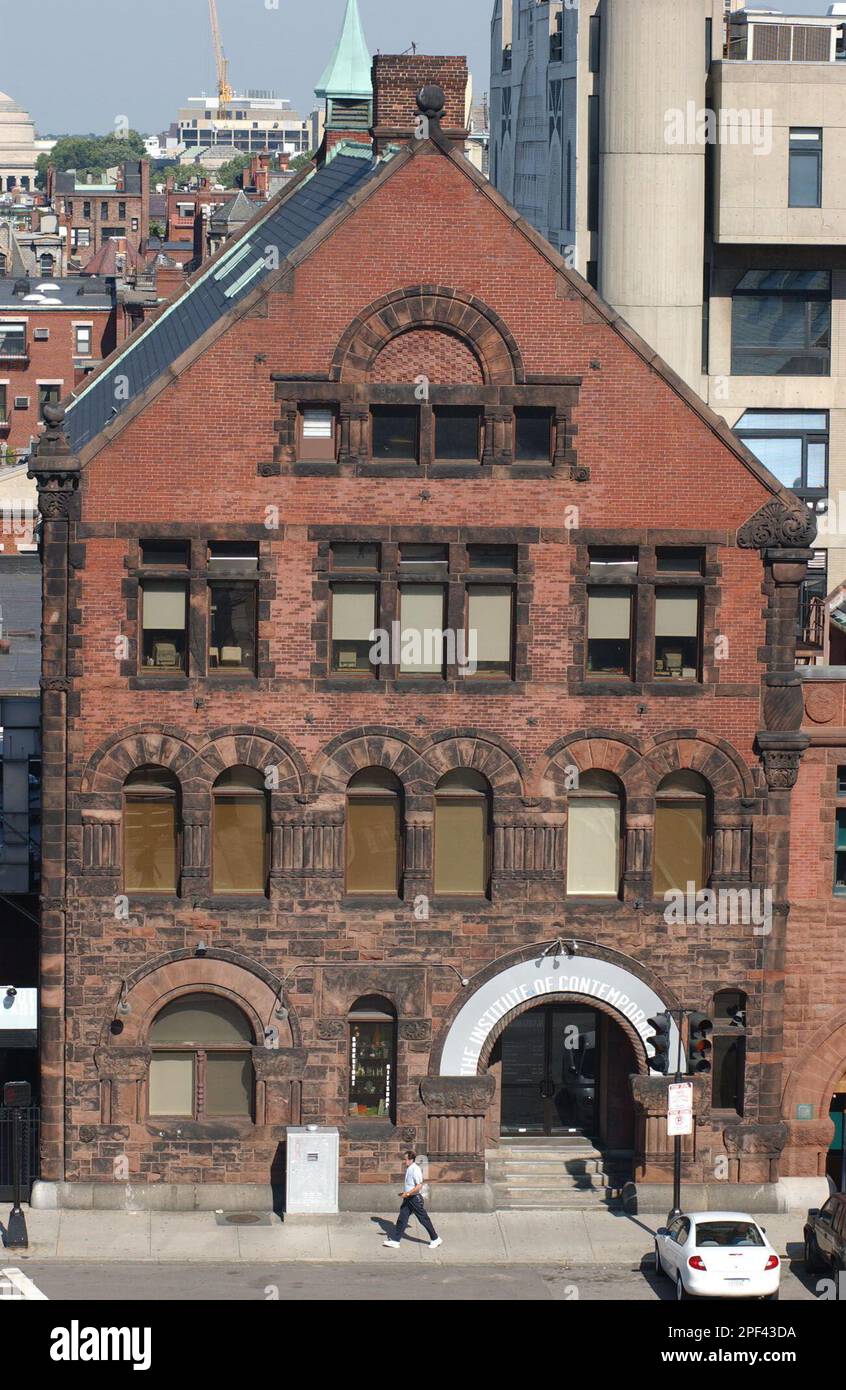 This is a Thursday, Sept. 25, 2003 view of Boston's Institute of ...