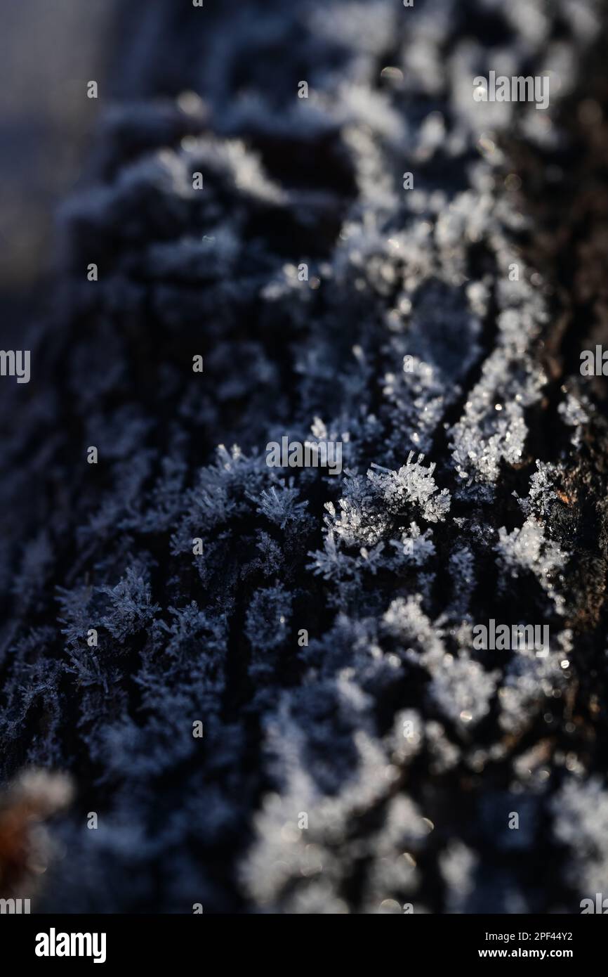 Crystals background hi-res stock photography and images - Alamy