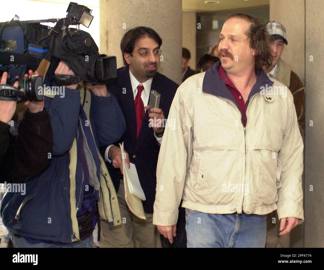 Kirk Jones, survived a plunge over Niagara Falls, tries to walk away ...