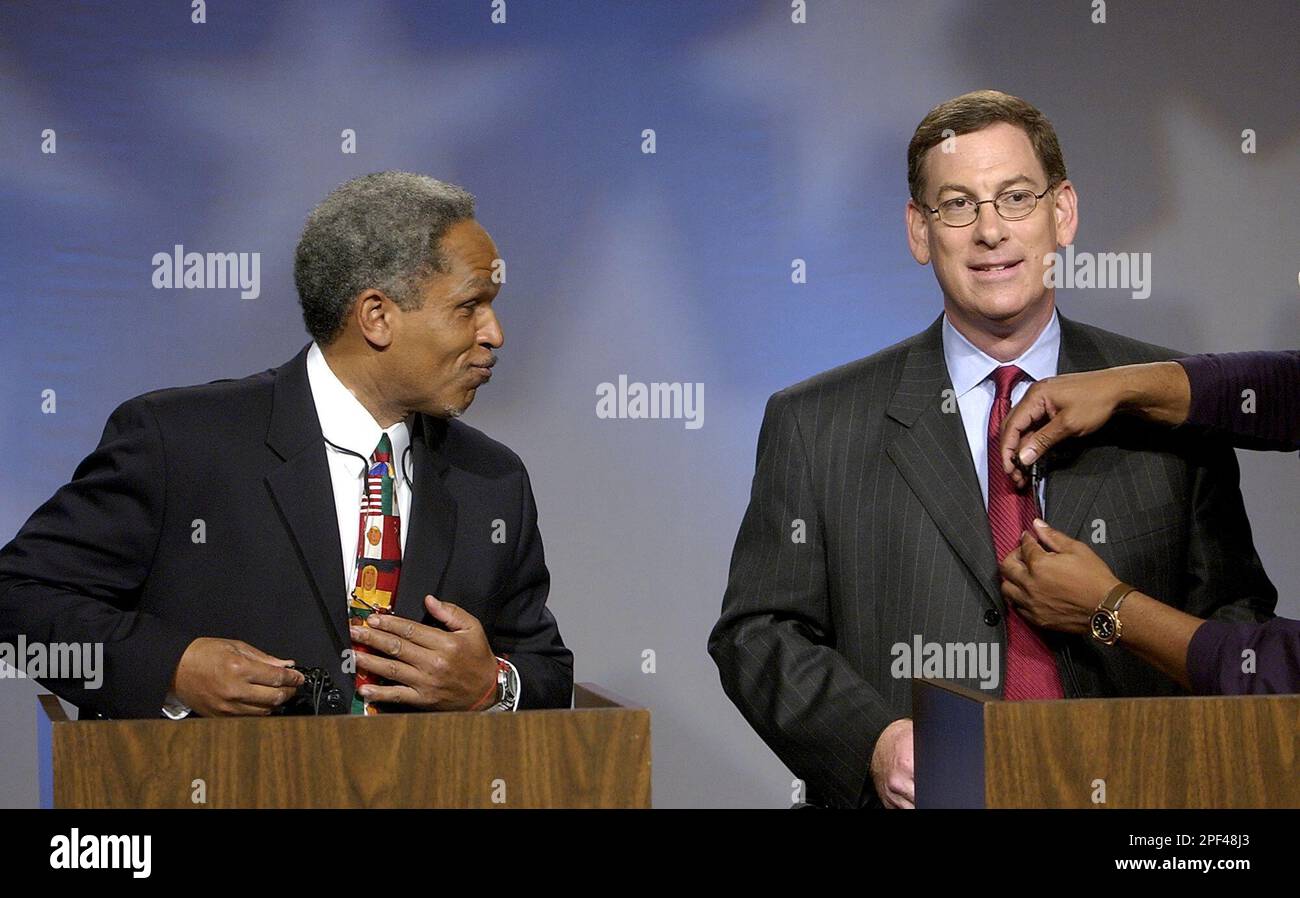 Philadelphia Mayor John Street, left, and Republican mayoral candidate ...