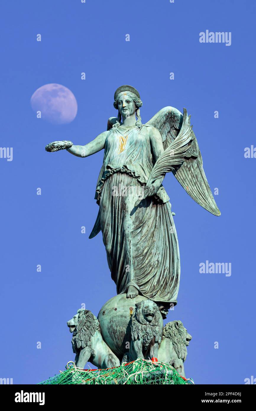 Jubilee column on the Schlossplatz with the sculpture of the goddess ...