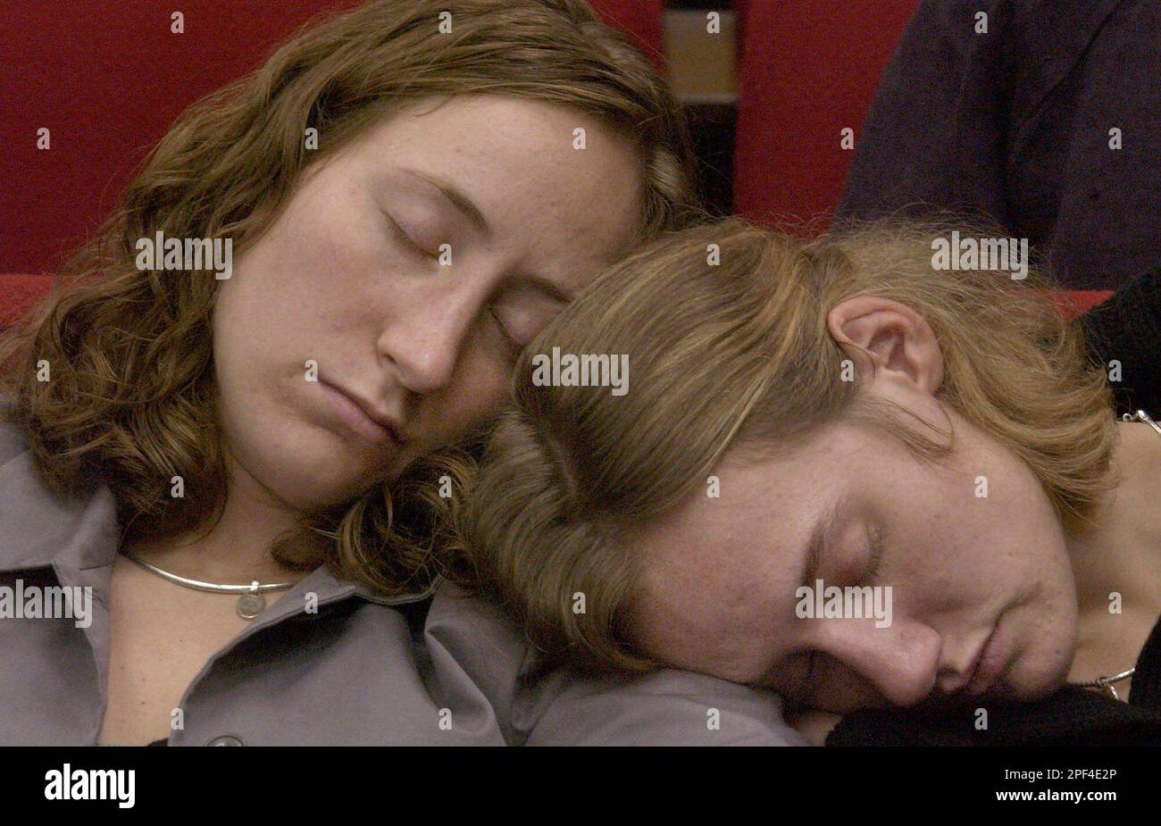 Margaret, left, and Martha Ratliff snooze as the jury deliberates the ...