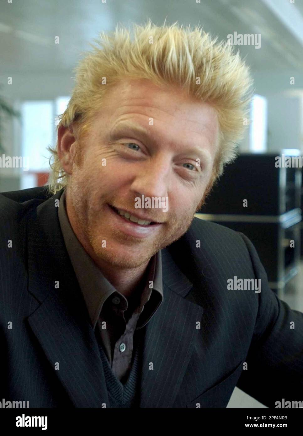 Die deutsche Tennislegende Boris Becker posiert am Mittwoch, 24 ...