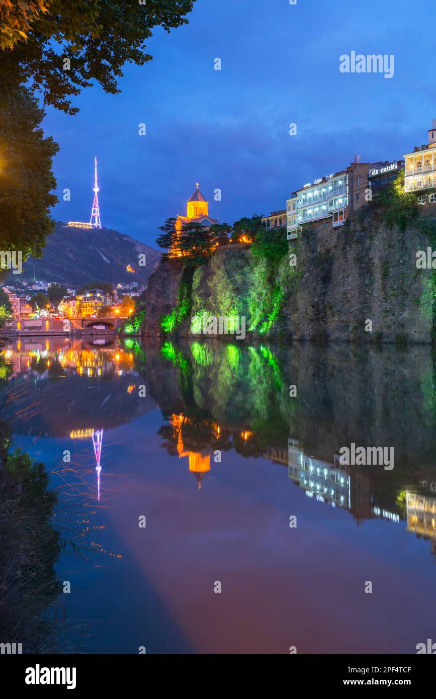 Mtkvari River, Metheki Church and Tbilisi at dawn, Georgia, Caucasus ...