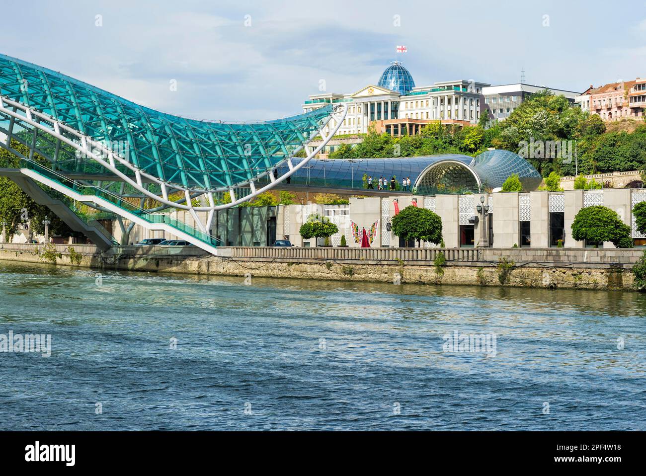Peace Bridge over the Mtkvari River, designed by Italian architect ...