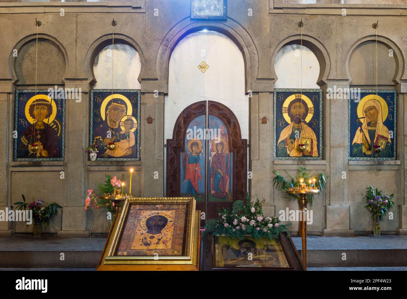 Interior of the Anchiskhati Basilica, the oldest church in Tbilisi ...