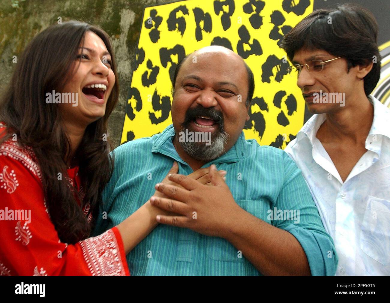 Vijay Raaz Family