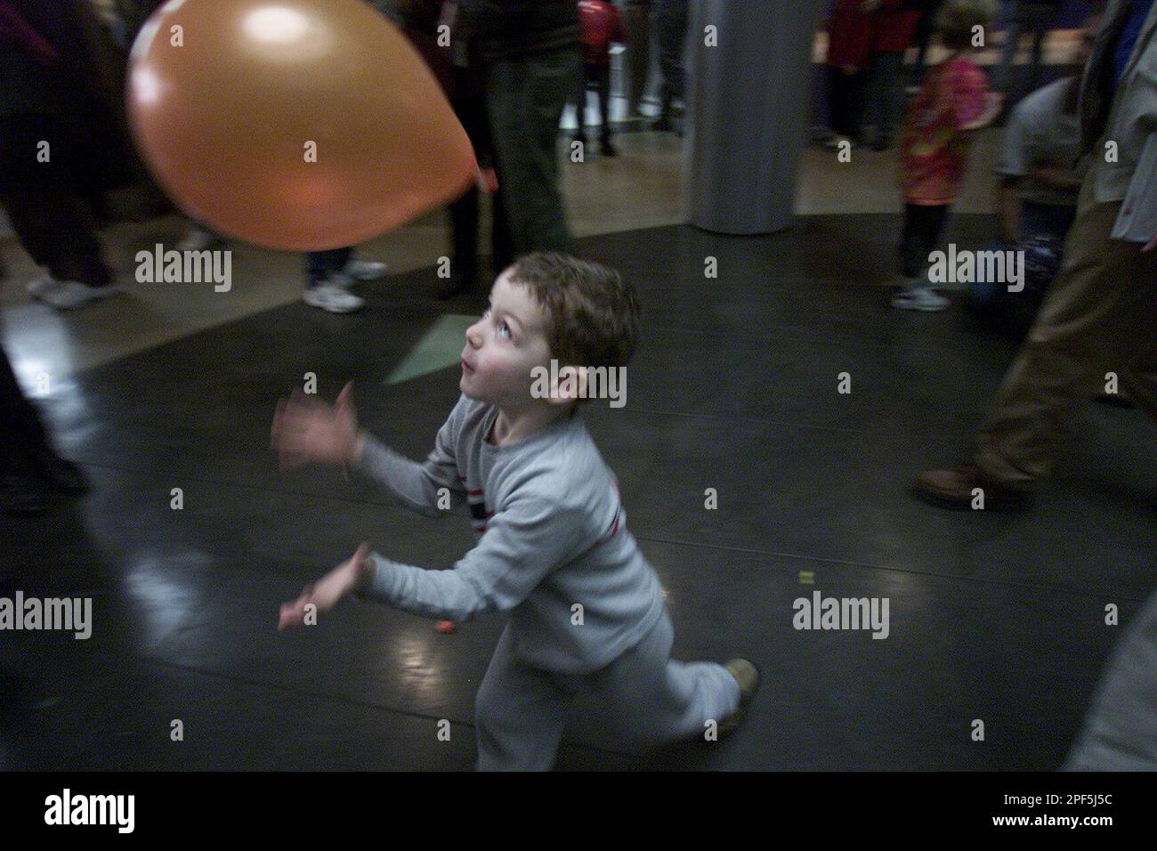 CHABOT01B-C-31DEC01-MT-LS ------ Jacob Ailshie, 4, of Hayward who was ...