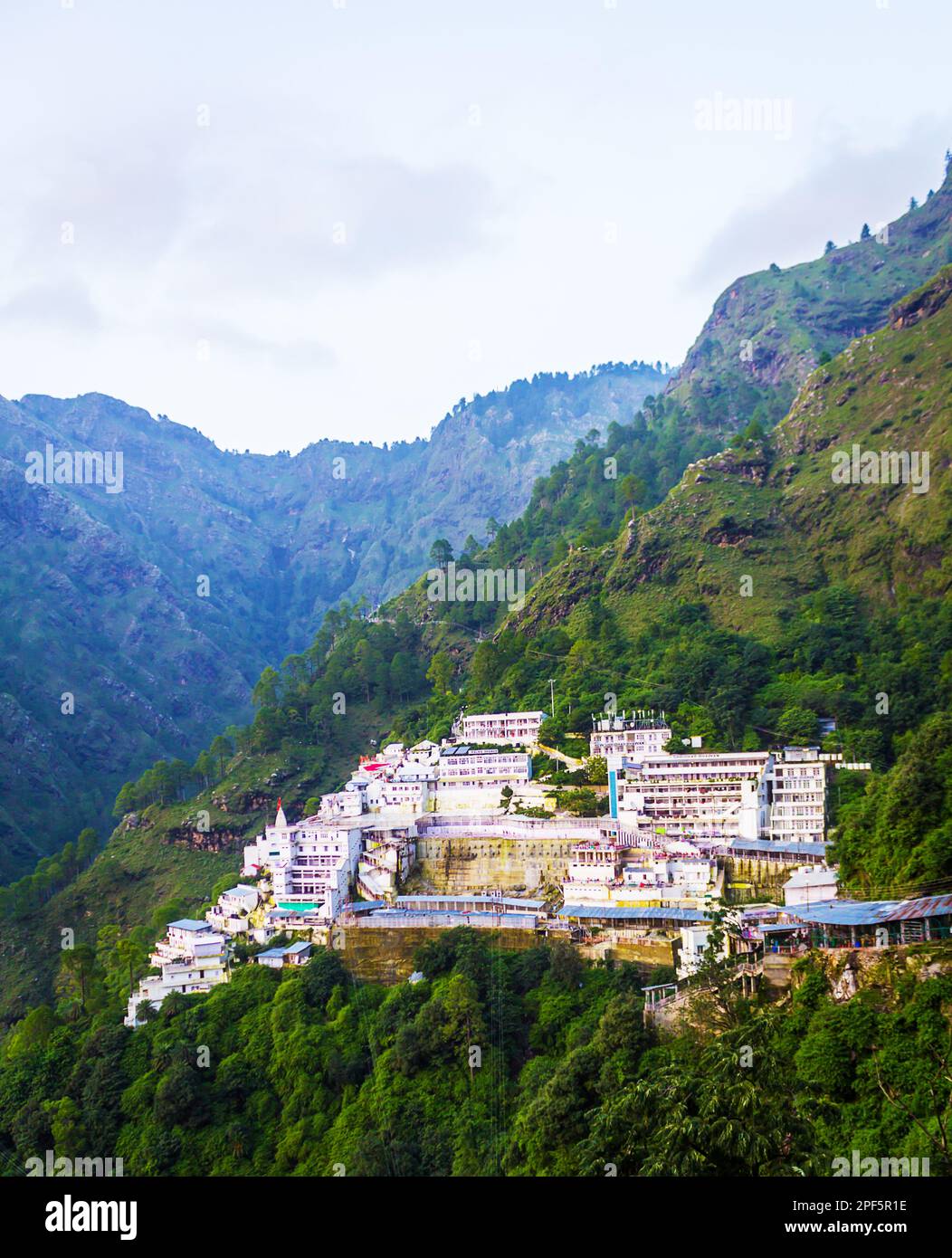 Vaishno devi temple in Jammu, India Stock Photo - Alamy