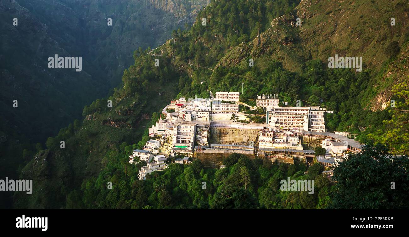 Vaishno devi temple in Jammu, India Stock Photo - Alamy