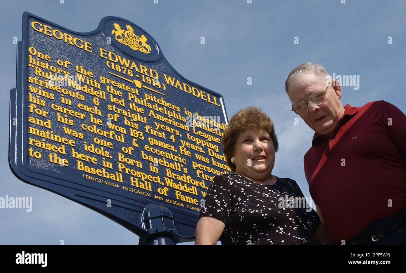 Bill Waddell and his wife, Dorothy, walk past the official Pennsylvania ...