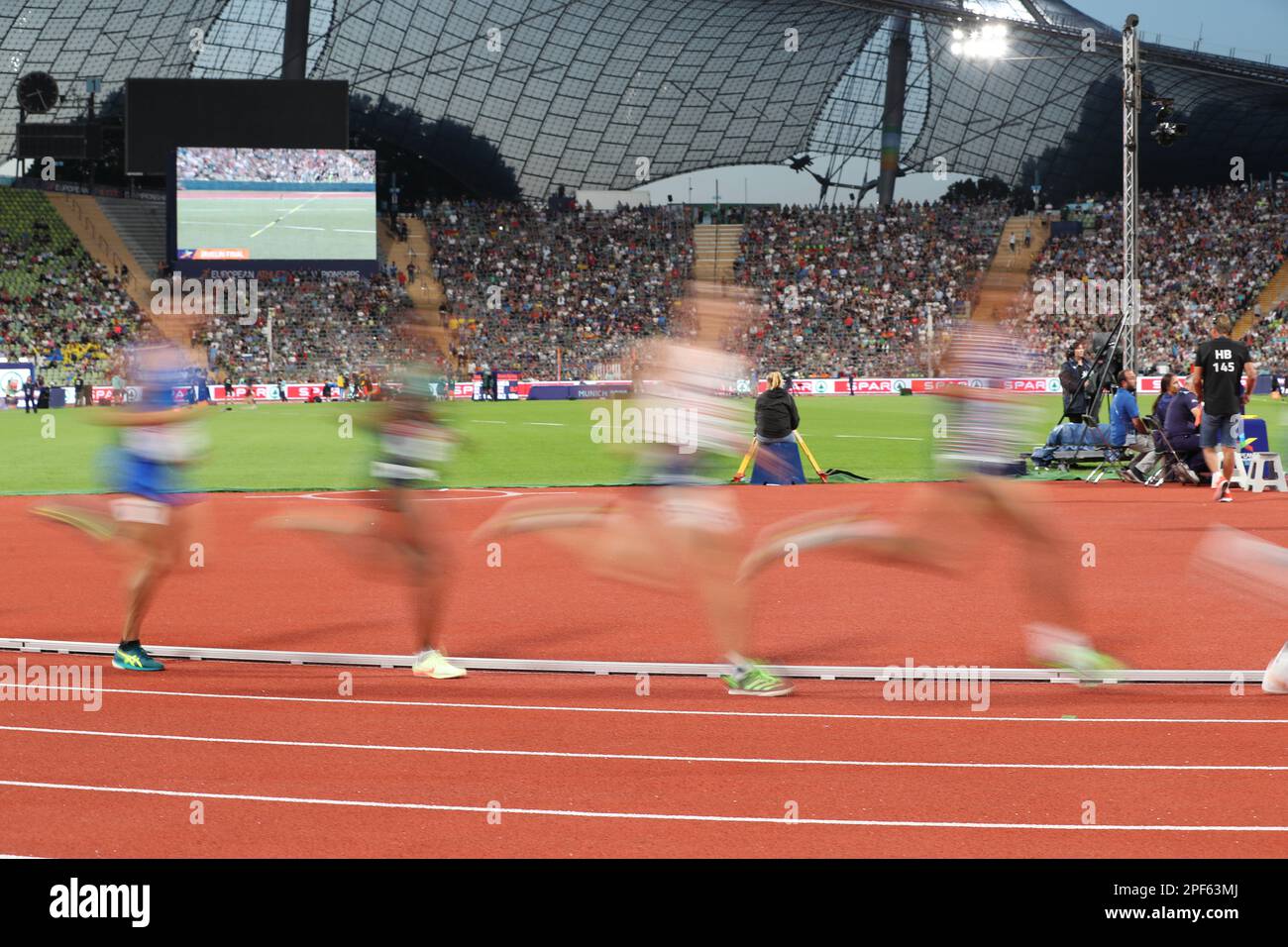 Motion blur of the runners in the Men's 10000m Final at the European ...