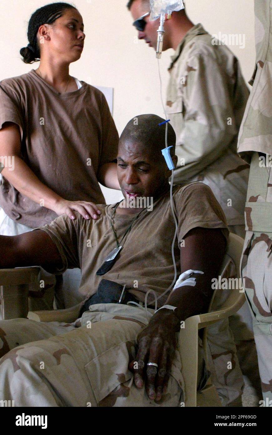 A U.S. Army soldier from the 3rd Infantry Division 2nd Brigade is ...