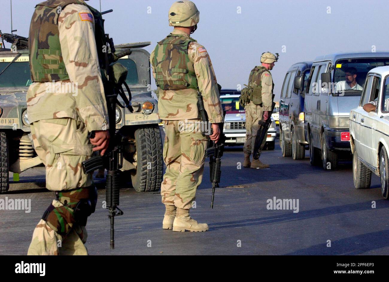 U.S. soldiers from the 1st Armored Division out of Fort Riley, Kan ...