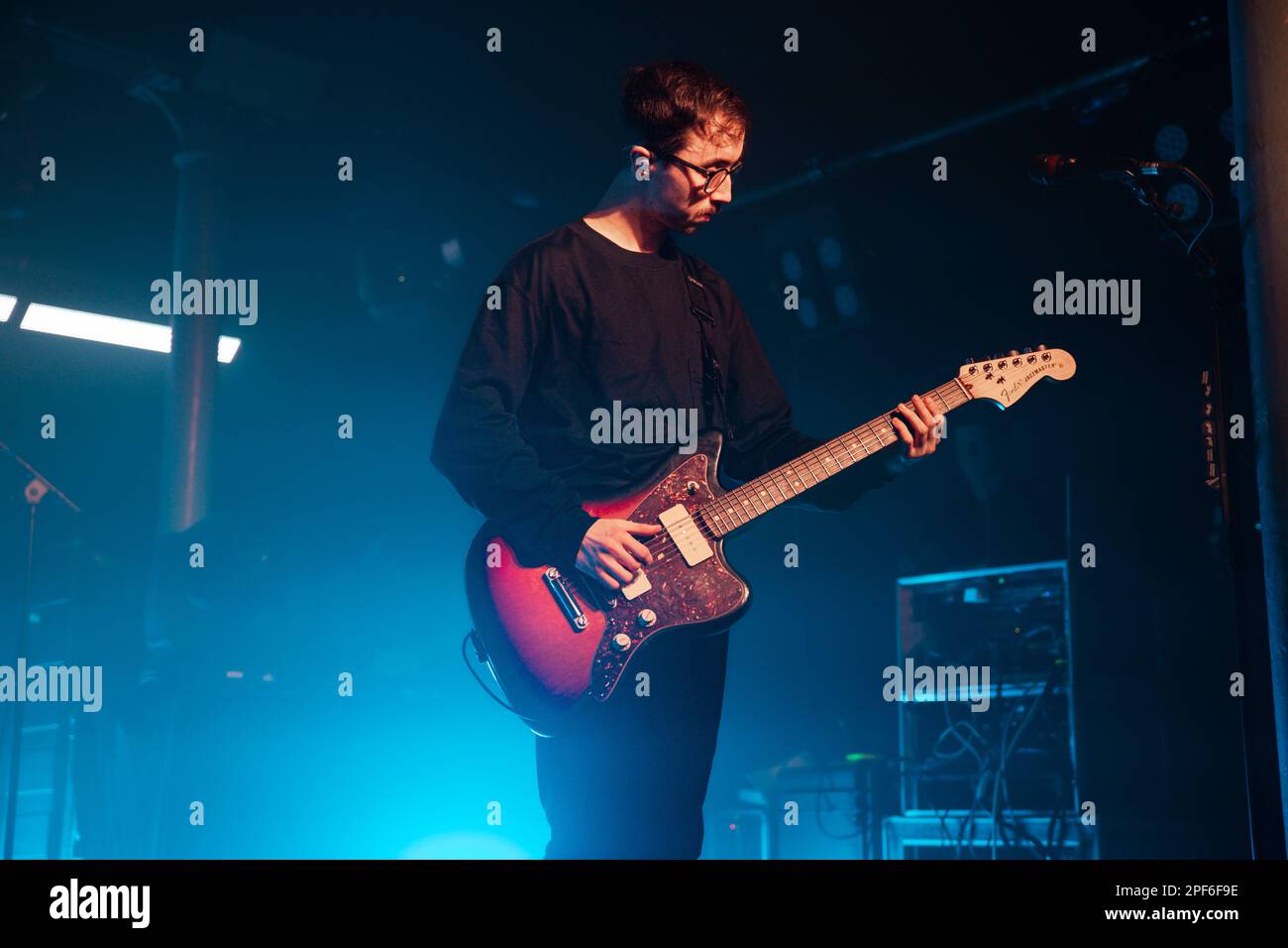 Holding absence band hi-res stock photography and images - Alamy