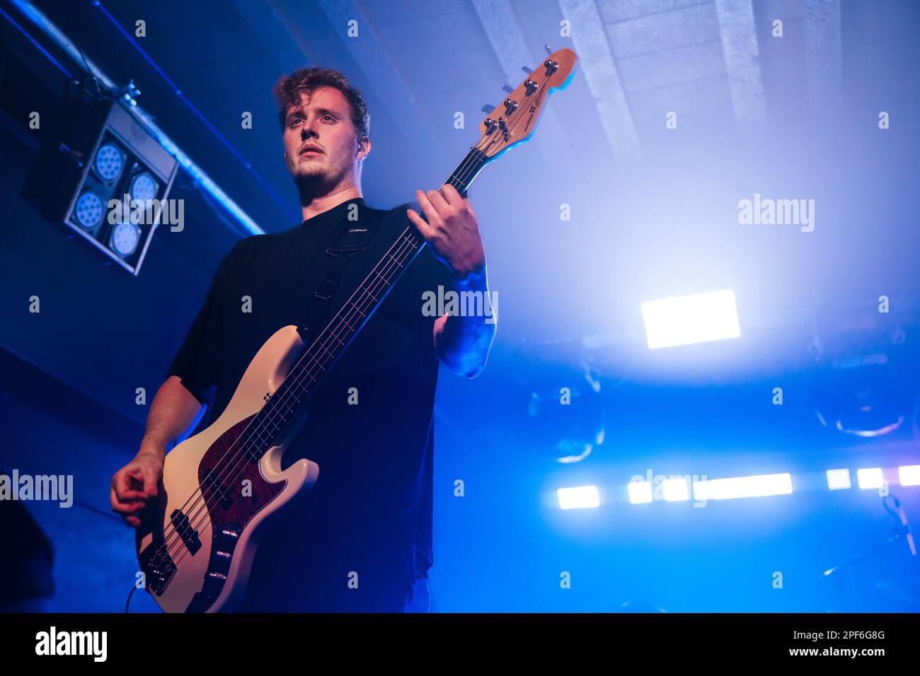 Holding absence band hi-res stock photography and images - Alamy