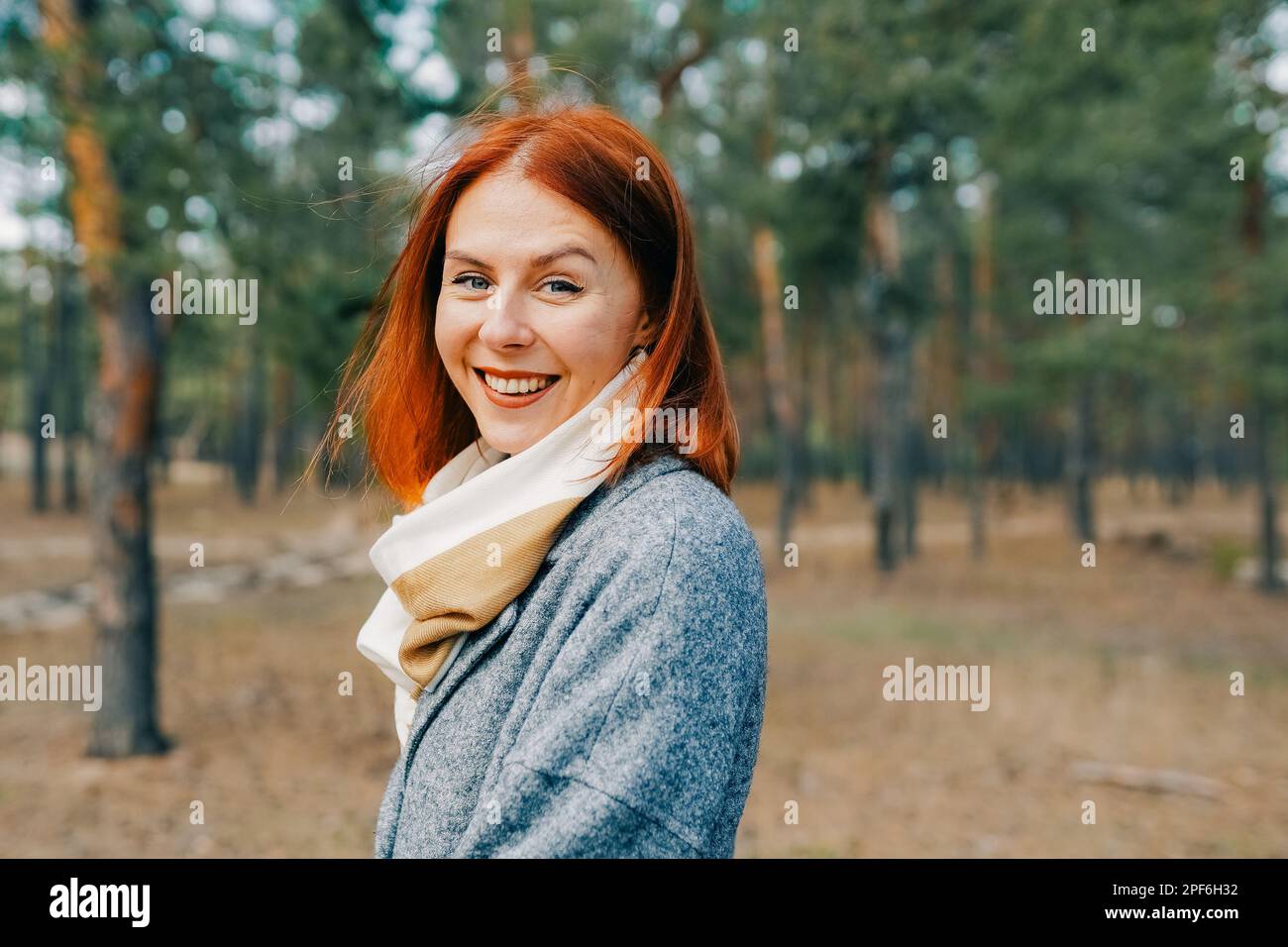 Beauty Attractive Caucasian 20s 30s Young Beautiful Female Make Up Hi