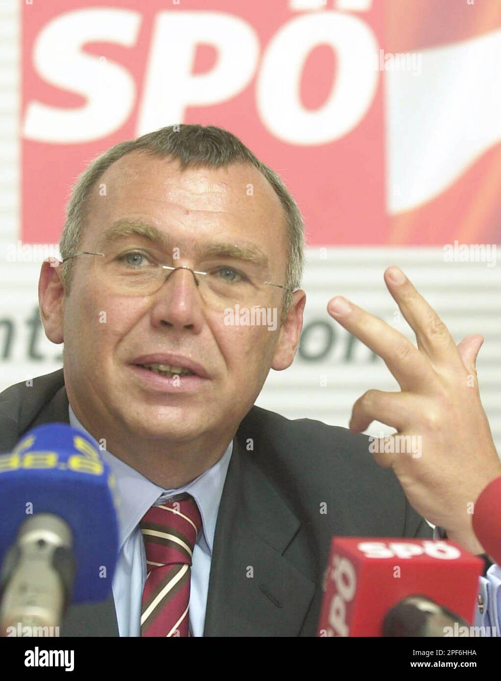 SPOE-Vorsitzender Alfred Gusenbauer spricht am Montag, 16. Juni 2003 ...