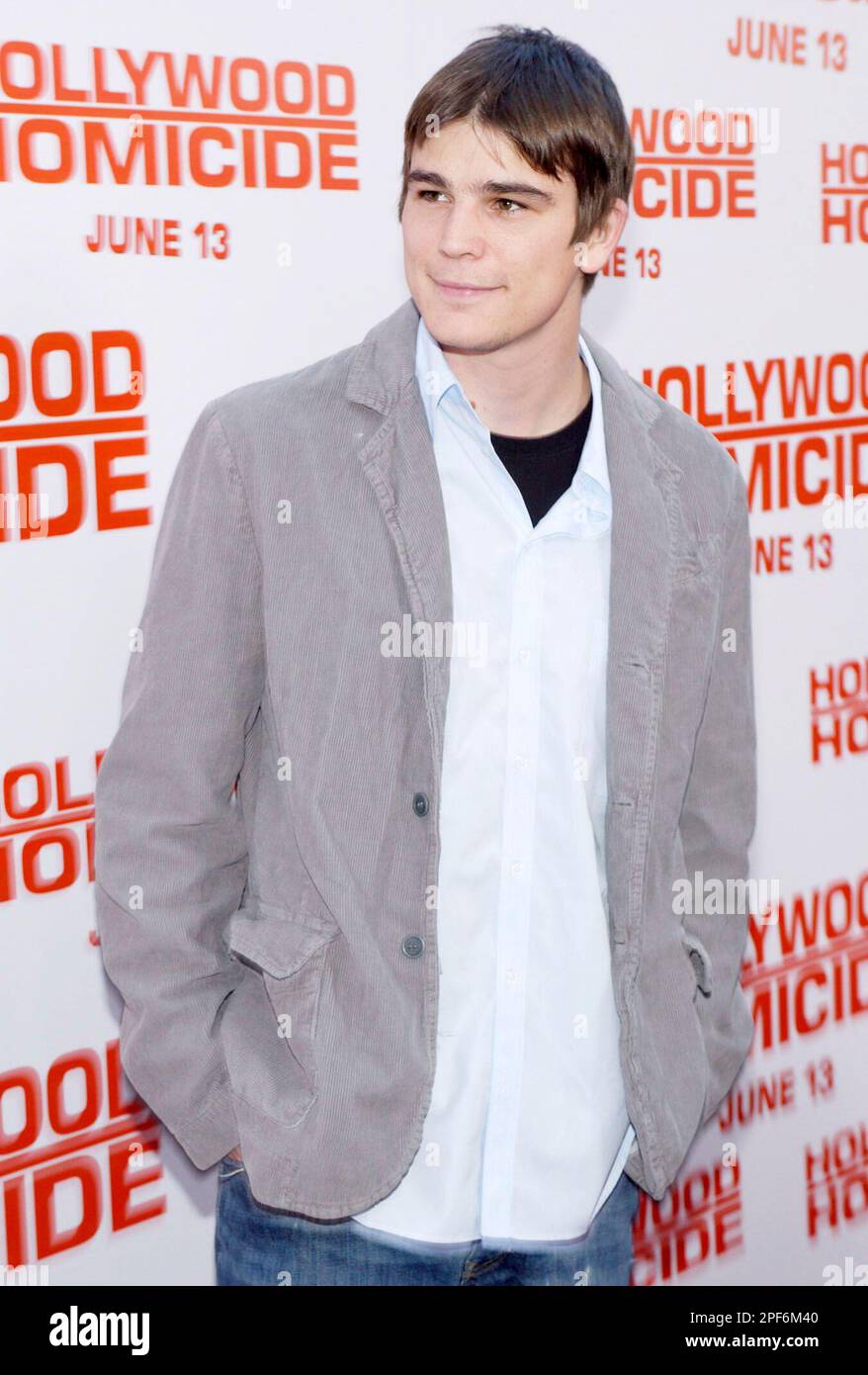 Actor Josh Hartnett arrives at the premiere of "Hollywood Homicide ...