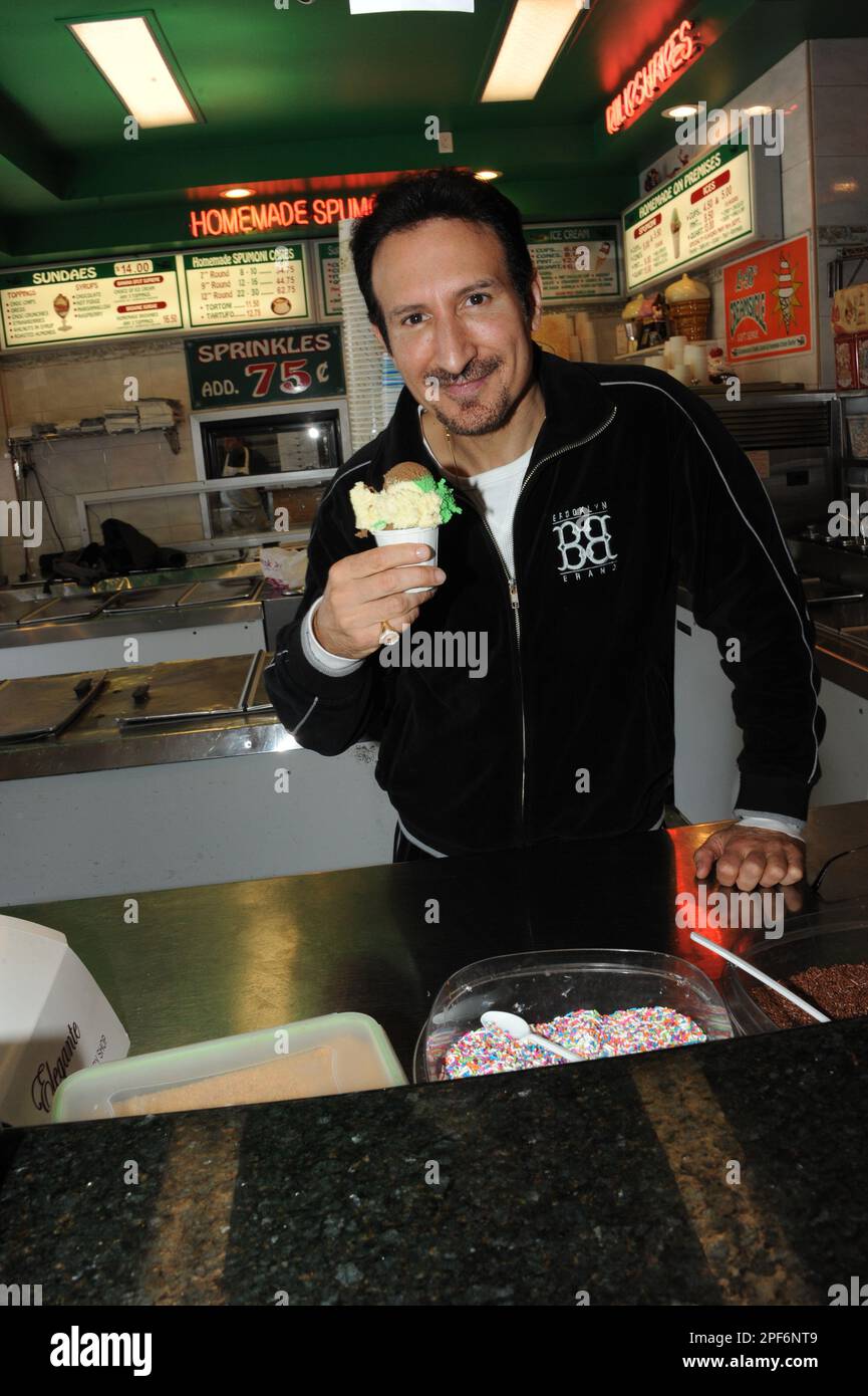 William DeMeo at L&B Spumoni Gardens in Brooklyn, photos Nadja Sayej ...