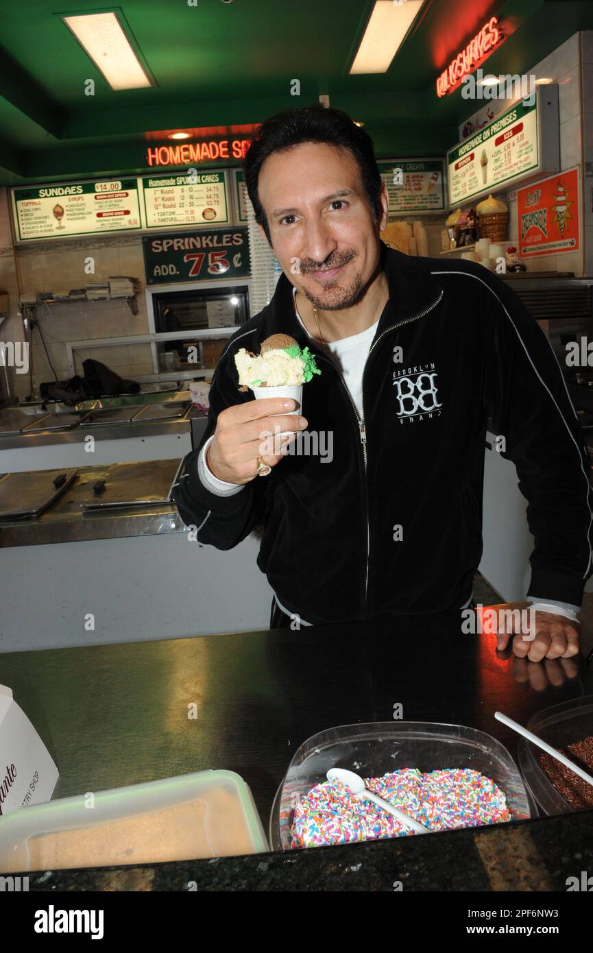 William DeMeo at L&B Spumoni Gardens in Brooklyn, photos Nadja Sayej ...