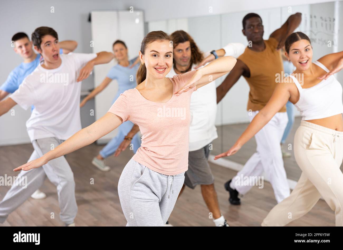 Diverse people group different hi-res stock photography and images - Alamy