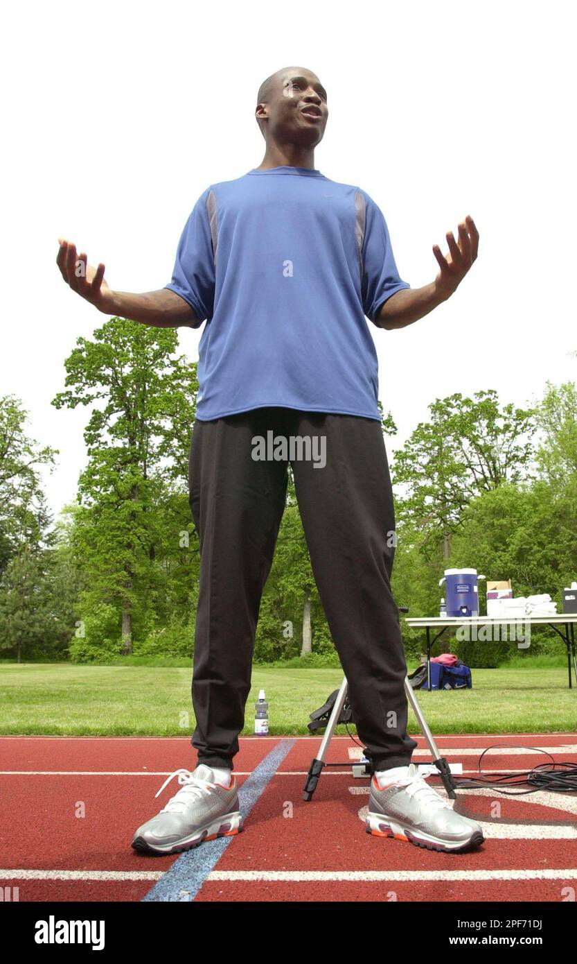 Tim Montgomery, current world record holder in the 100 meters, talks on ...