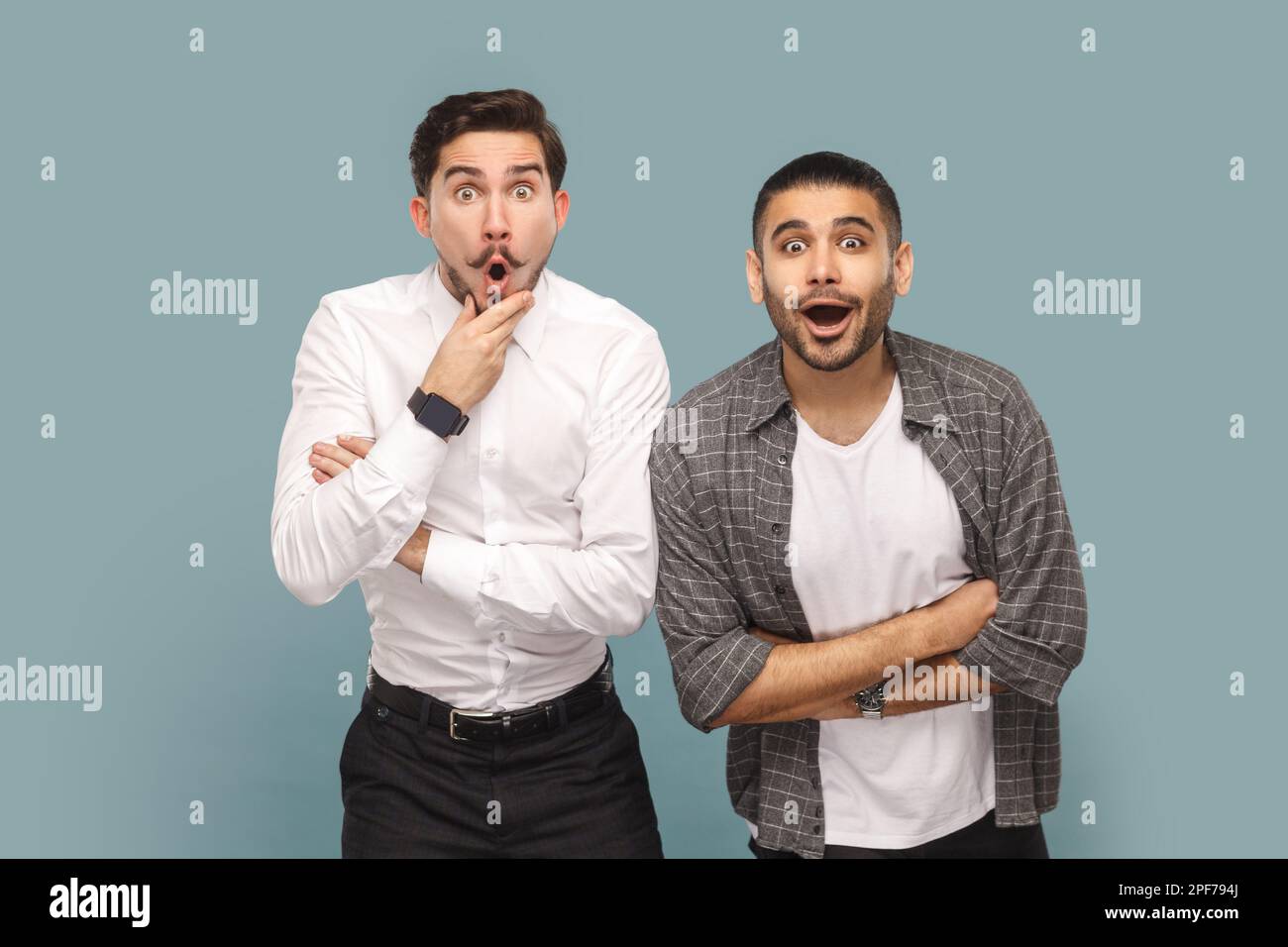 Shocked men hi-res stock photography and images - Alamy