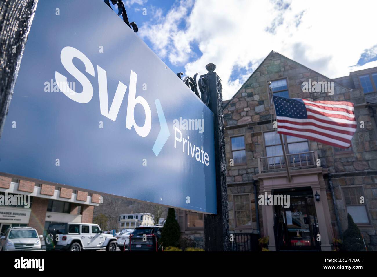 Wellesley, Massachusetts, USA. 15th Mar, 2023. A sign indicates the ...