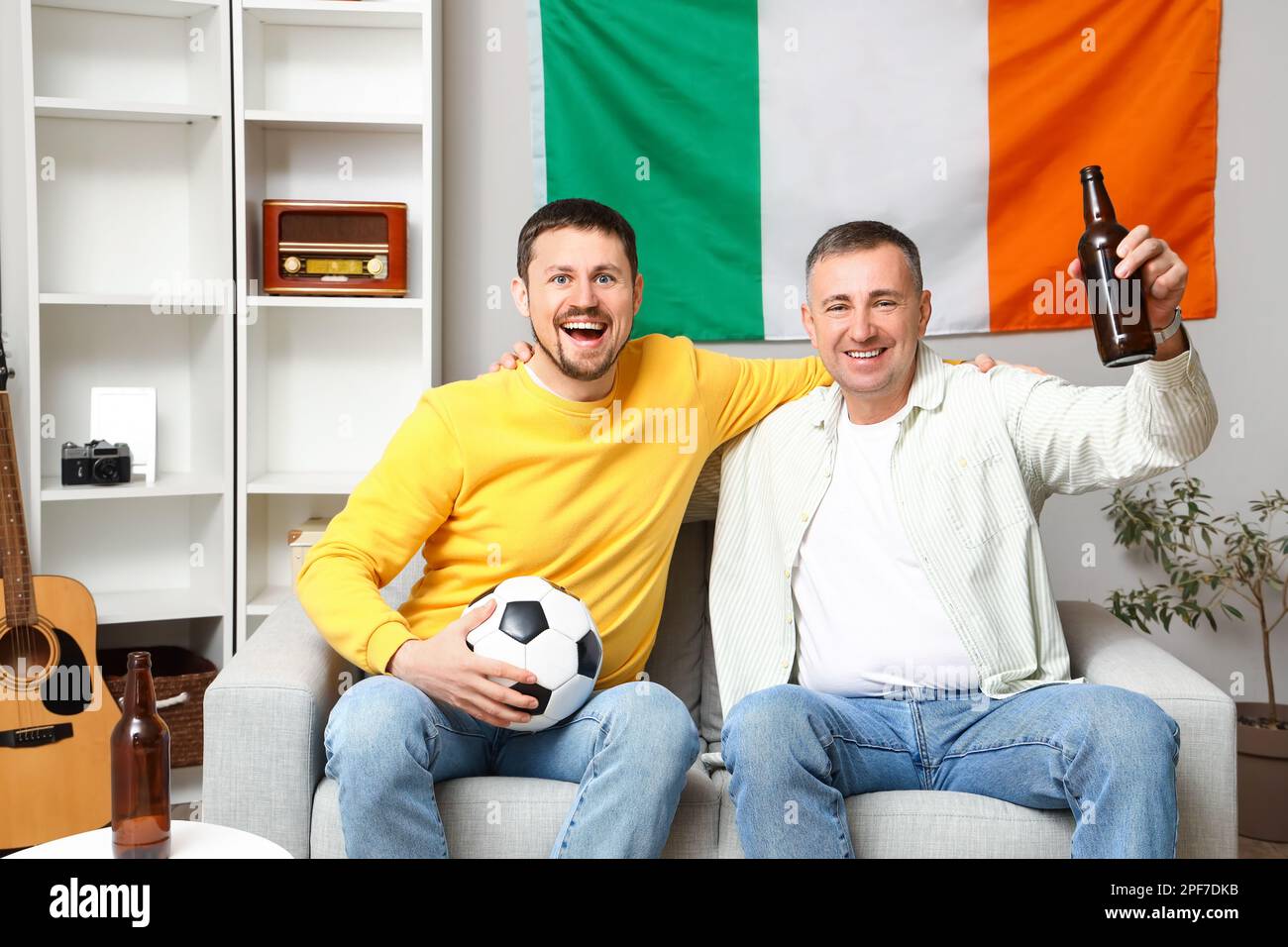 Irish football fan hi-res stock photography and images - Alamy