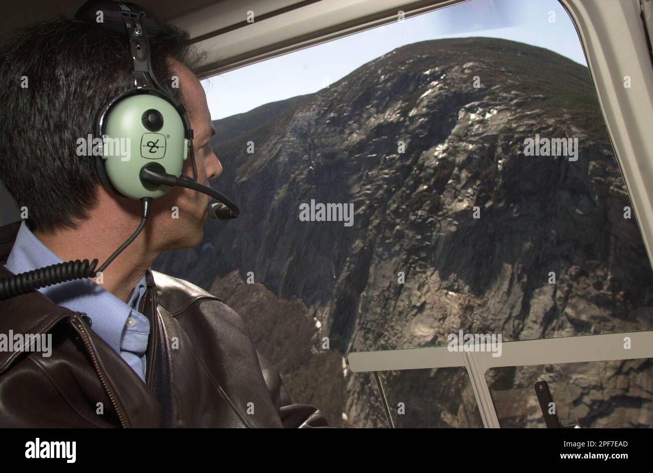 New Hampshire Gov. Craig Benson looks at Cannon Mountain Saturday, May ...