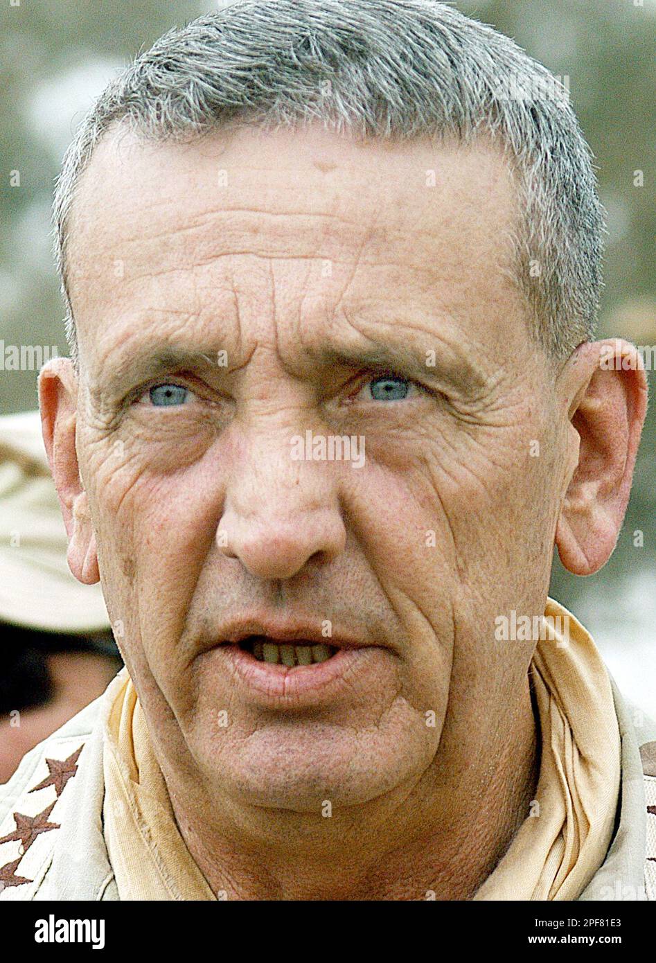 Gen. Tommy Franks, commander of the U.S. Central Command, addresses ...