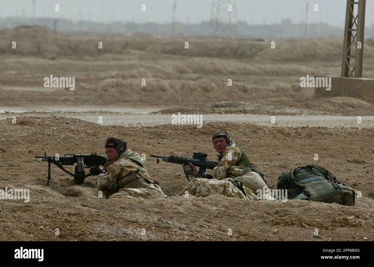 Royal Marines from 45 Commando secure the Iraqi Al-Faw peninsula Friday ...