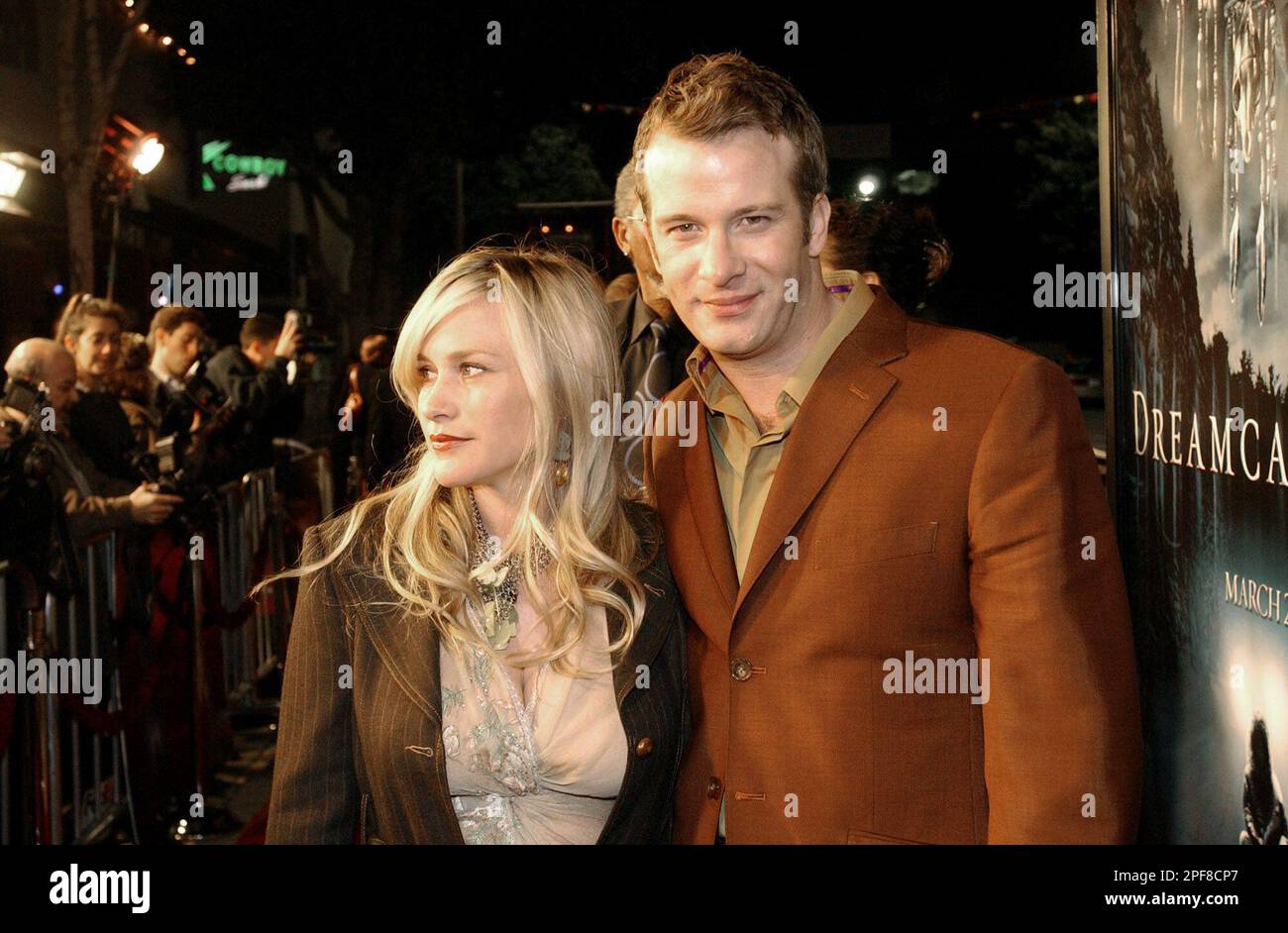 Thomas Jane and his wife, Patricia Arquette, pose for photographers at ...