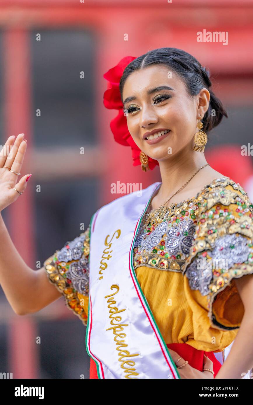 Matamoros, Tamaulipas, Mexico - September 16, 2022: Desfile 16 de ...