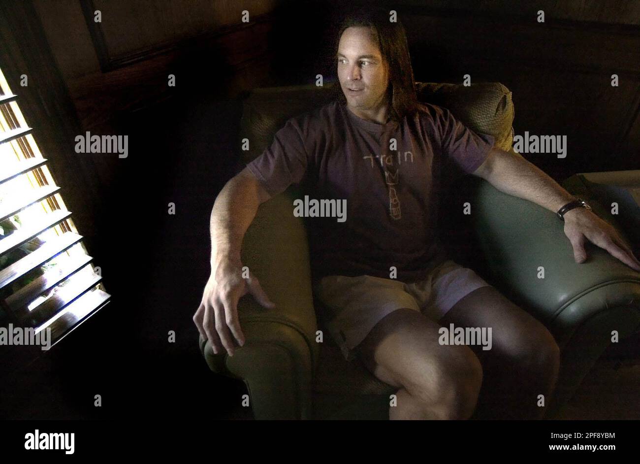 ADVANCE FOR WEEKEND FEB. 22-23- Former Dallas Cowboys' Mark Stepnoski ...