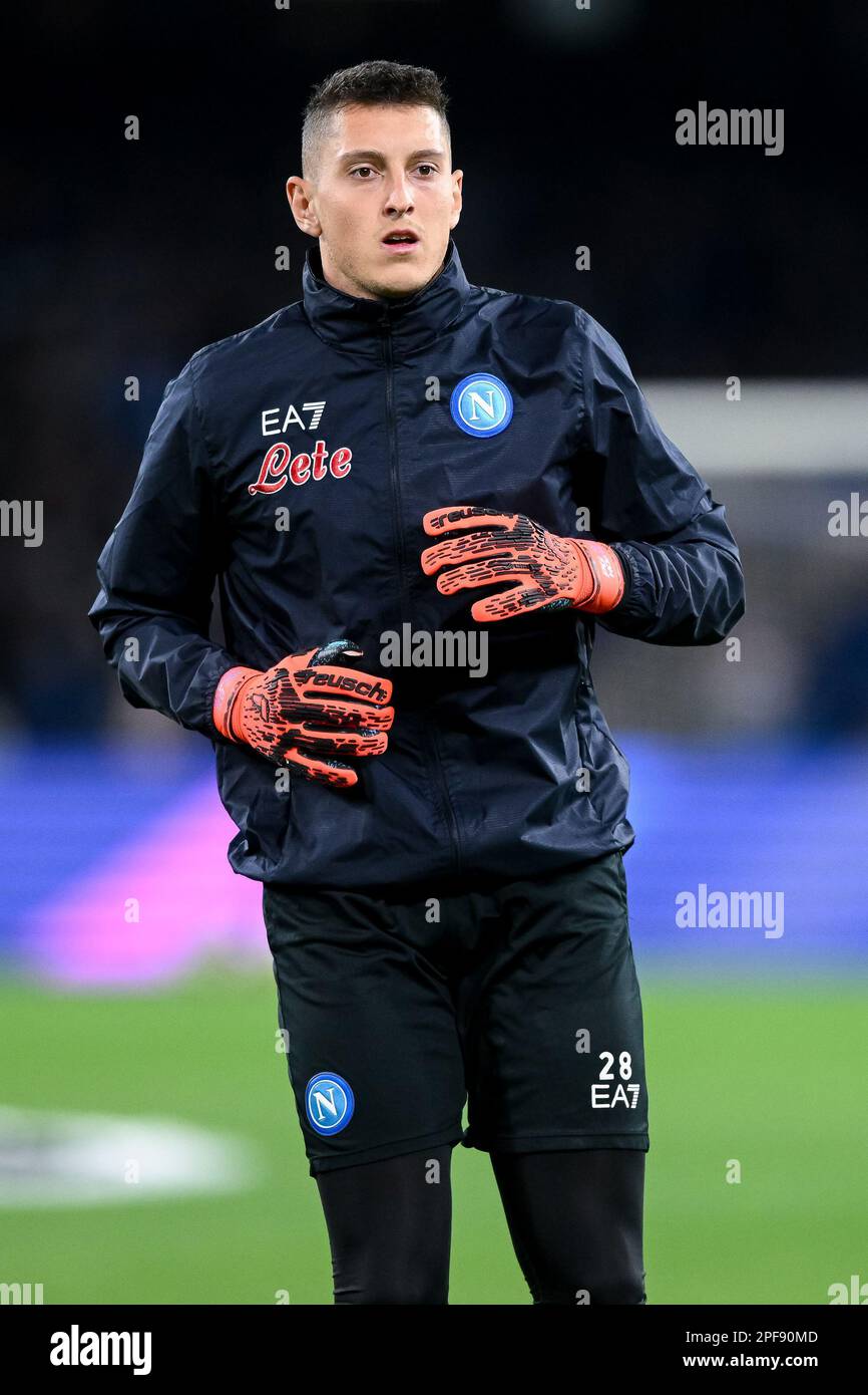 Pierluigi Gollini of SSC Napoli looks on during the UEFA Champions ...