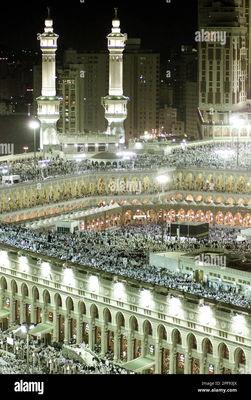 Thousands of Muslims gather at the Grand Mosque in Mecca and the holy ...