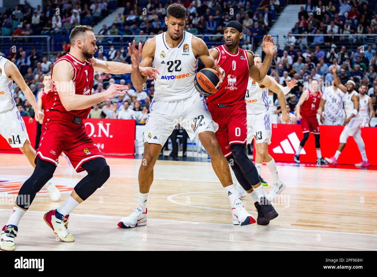 Edy Tavares (Real Madrid) and Brandon Davies (EA7 Emporio Armani ...