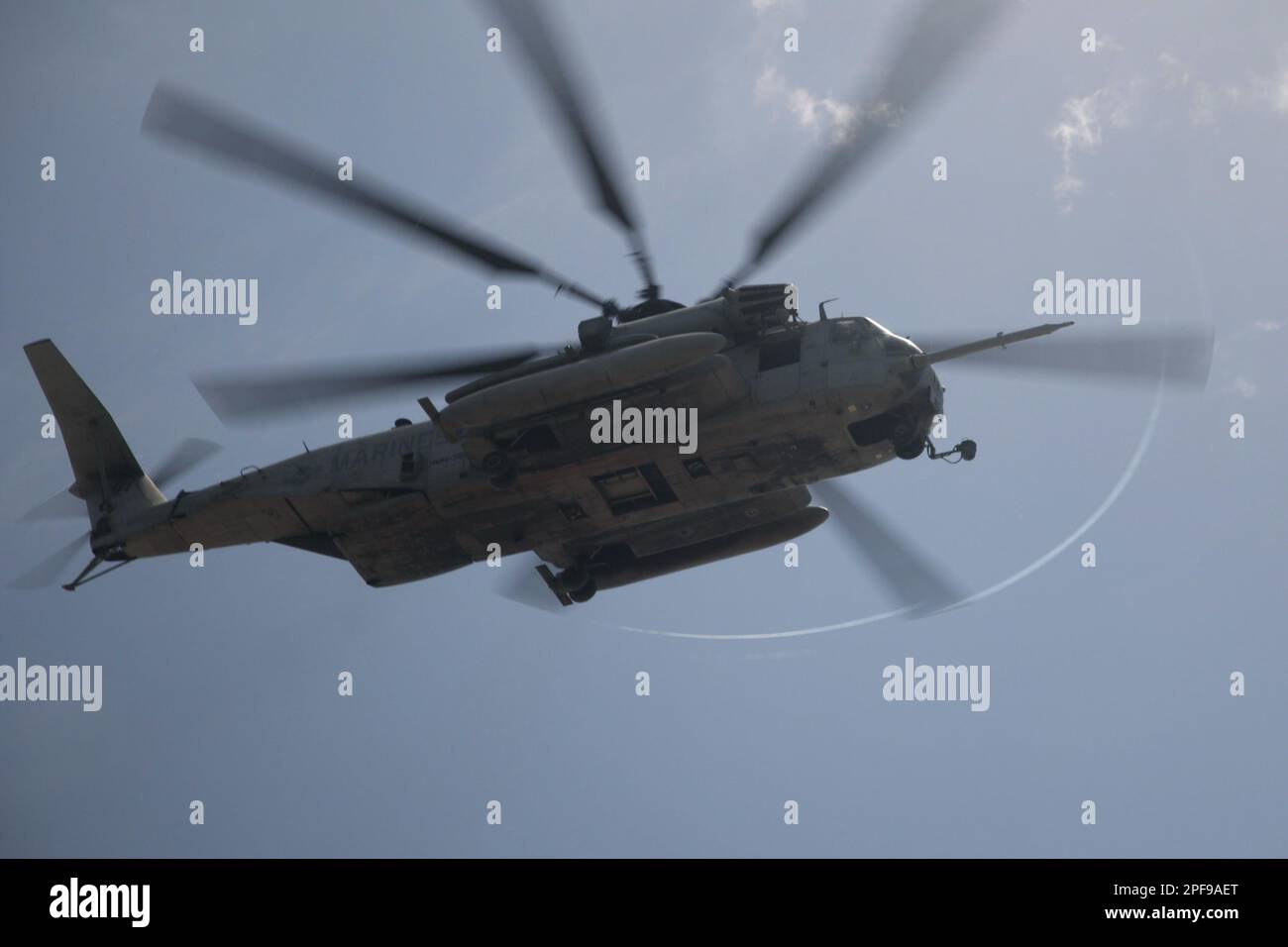 Marines and Sailors with 1st Marine Raider Battalion conduct helocast ...