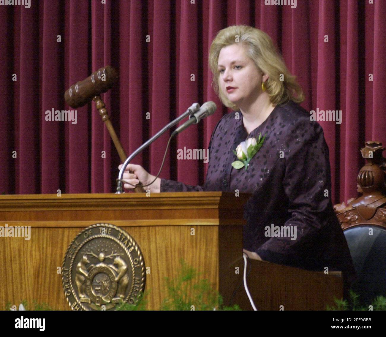 Missouri Speaker of the House Catherine Hanaway, R-Warson Woods, waves ...