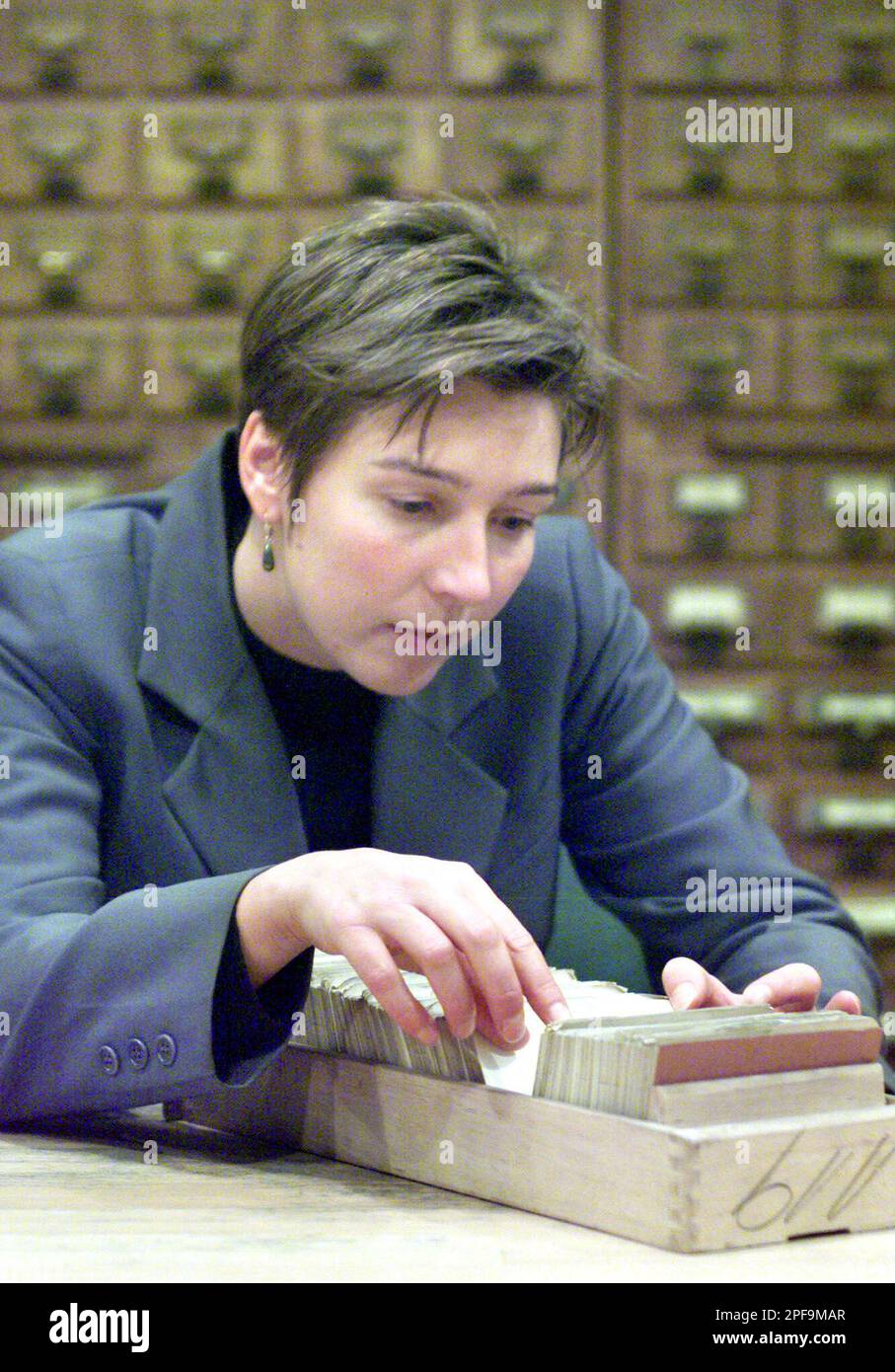 ** ARCHIV ** Susanne Panter, Gruenderin der Firma "Wiedersehen macht ...